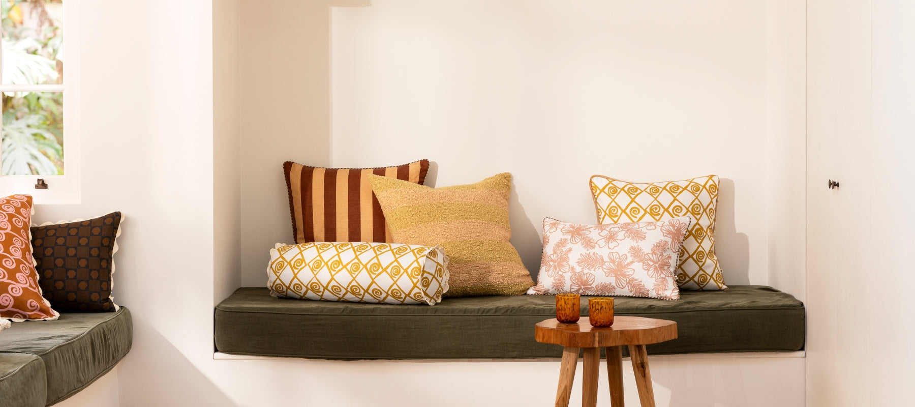 Neutral Tones – Bonnie and Neil