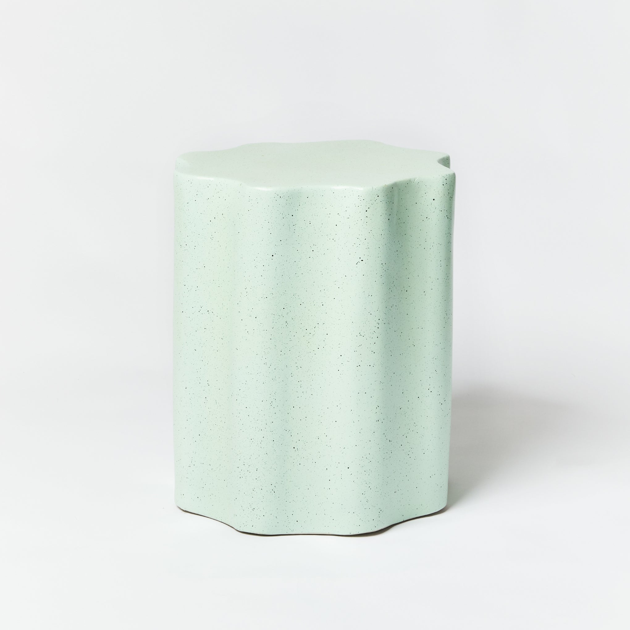 Wave Side Table Speckle Mint – Bonnie and Neil